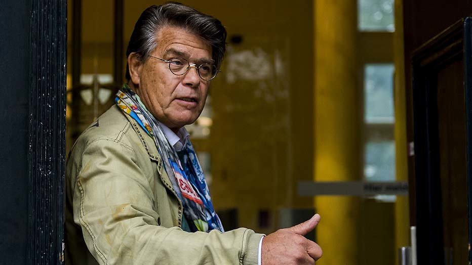 Emile Ratelband (71) verwelkomt achtste kind - TVgids.nl