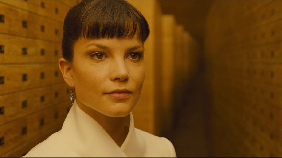 Oranje boven! Sylvia Hoeks in grote Amerikaanse Netflix-serie Twilight ...