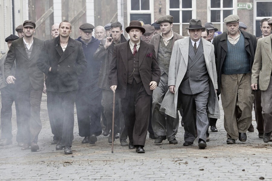 De Bende van Oss (Film, Misdaad, 2011) kijken - TVgids.nl