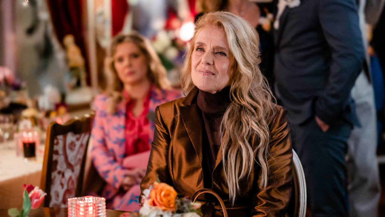 De liefdes van soaplegende Laura Selmhorst in GTST - TVgids.nl