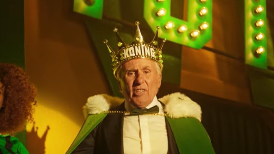 Irritante 'rapper' Sjaak Swart maakt kans op Loden Leeuw - TVgids.nl