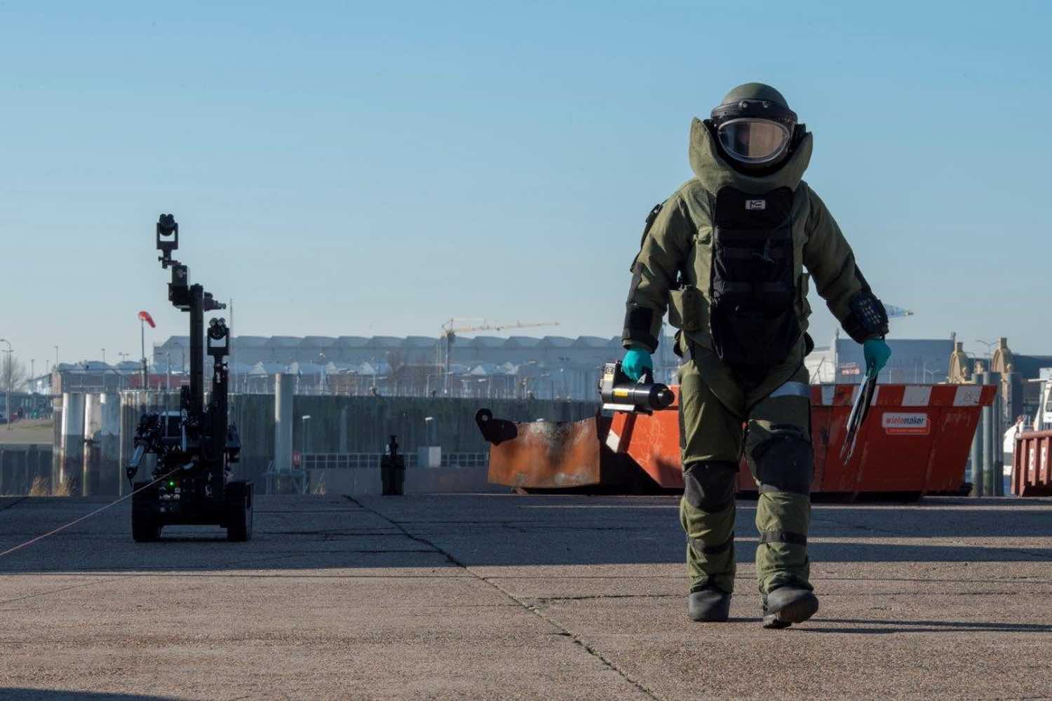 Reality: Het werk van de Explosieven Opruimingsdienst Defensie - TVgids.nl