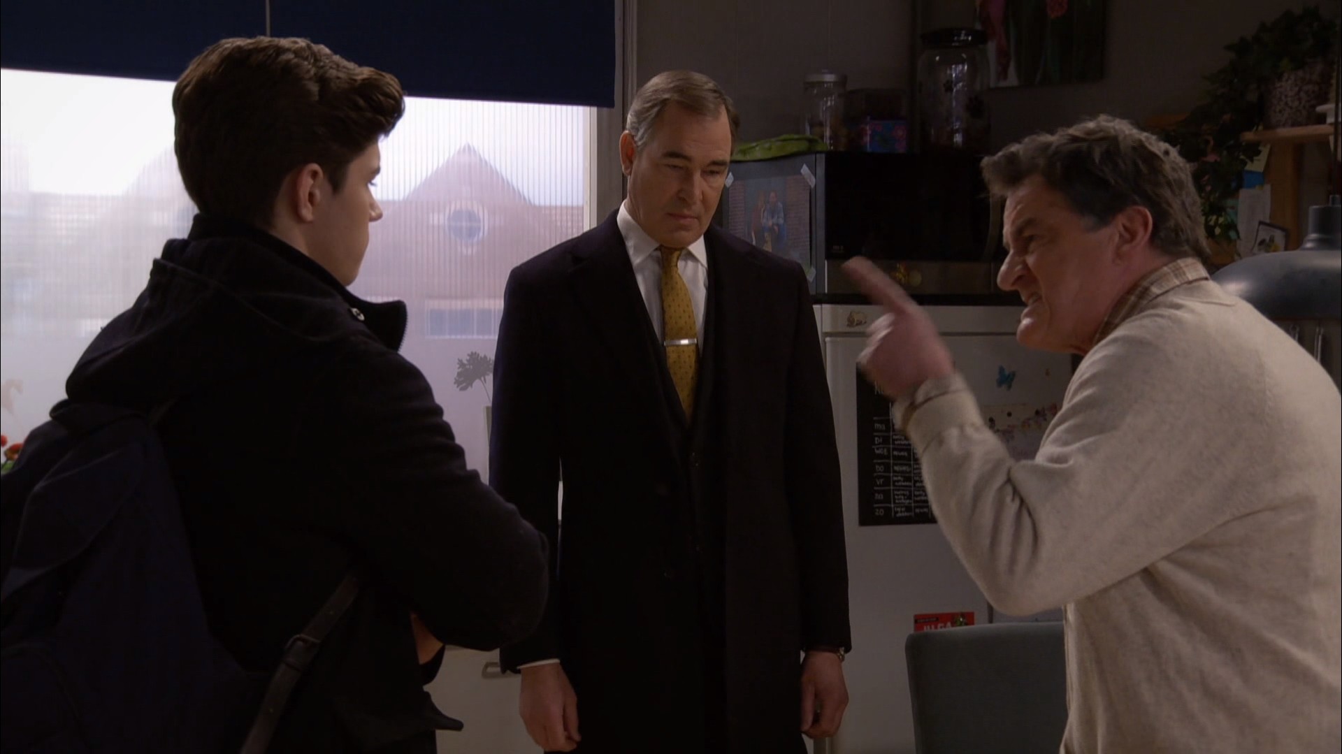 Komende week in GTST: Nijdige naaistreken en de vervloekte viering ...