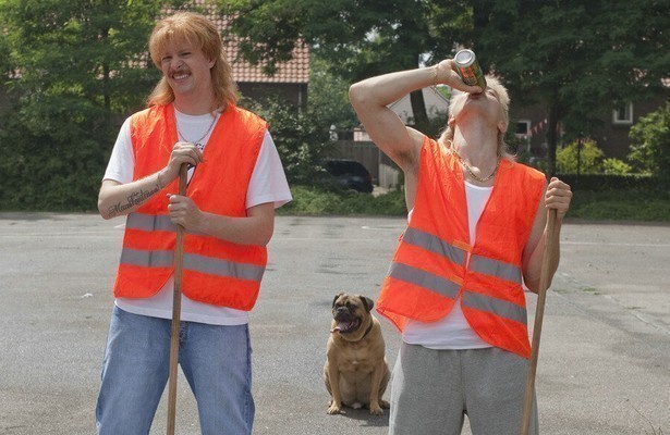 Beuken met Barry Butsers in New Kids Turbo - TVgids.nl