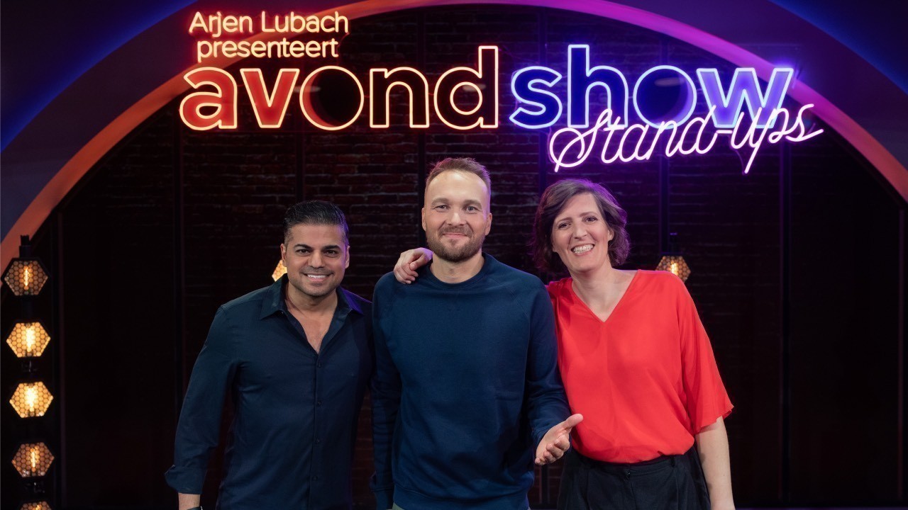 Arjen Lubach presenteert de Avondshow Stand-ups - TVgids.nl