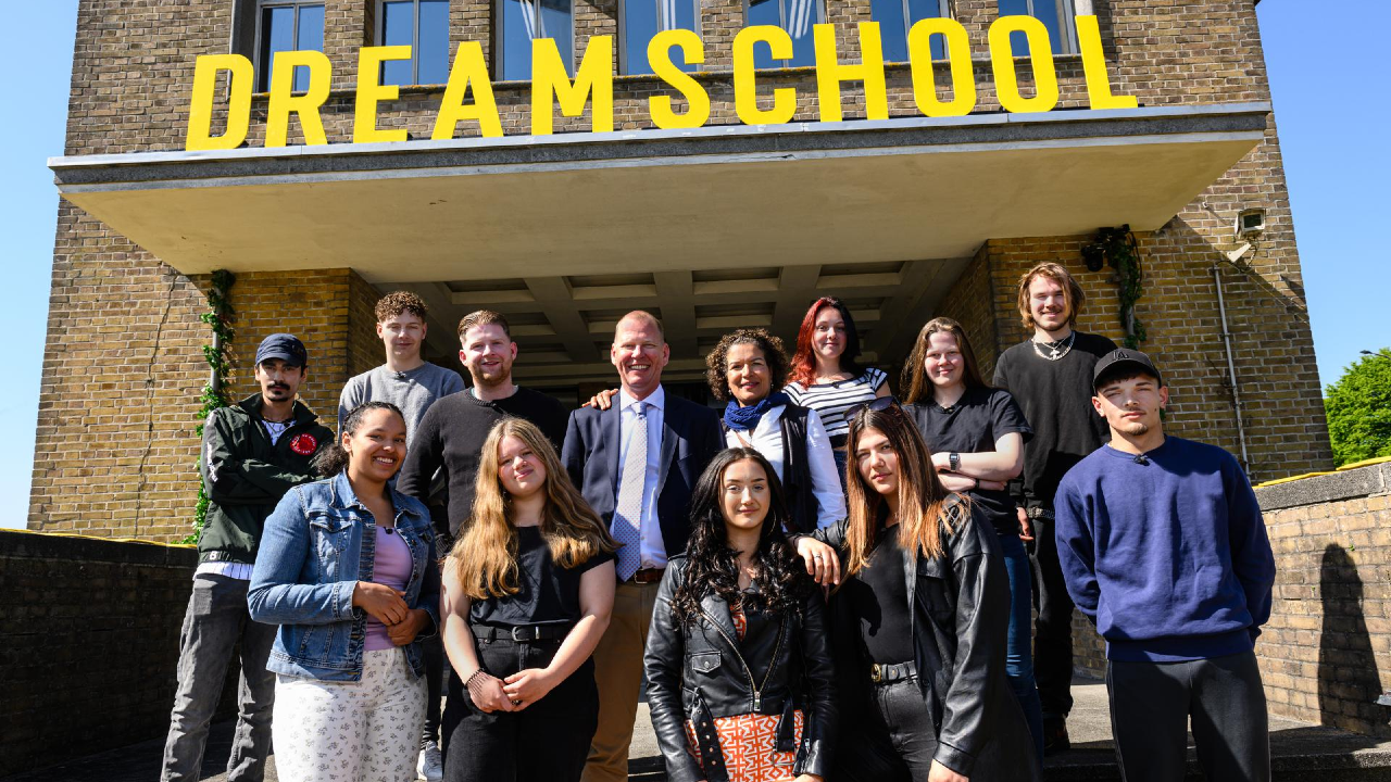 Nieuw seizoen van Dream School aanstaande - TVgids.nl