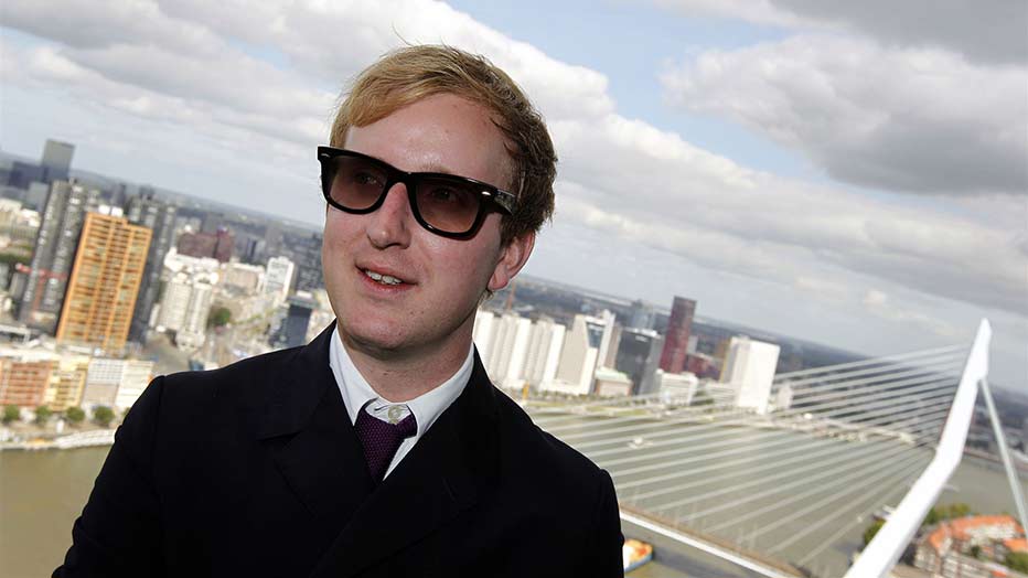 Dave von Raven is nu talkshowhost - TVgids.nl