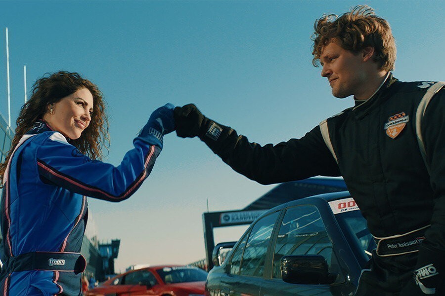 Zwijmelen maar: RTL8 zendt de tv-première van Liefde Zonder Grenzen uit ...