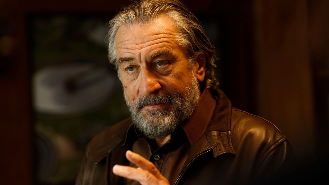 Maffiabaas Robert De Niro moet onderduiken in Frankrijk in ...