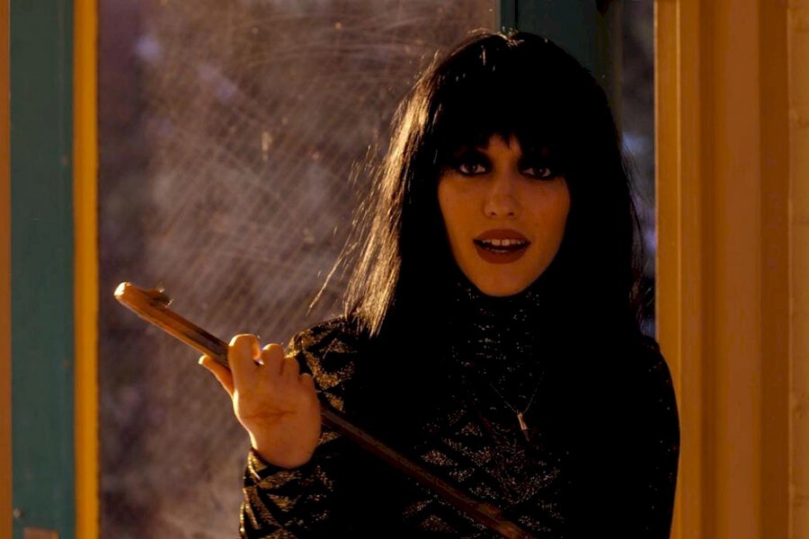 Suburban Gothic (Film, Komedie, 2014) kijken - TVgids.nl