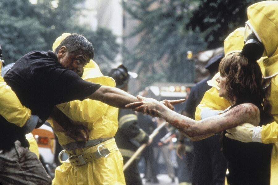 George Clooney en Nicole Kidman zoeken kernwapens in The Peacemaker ...