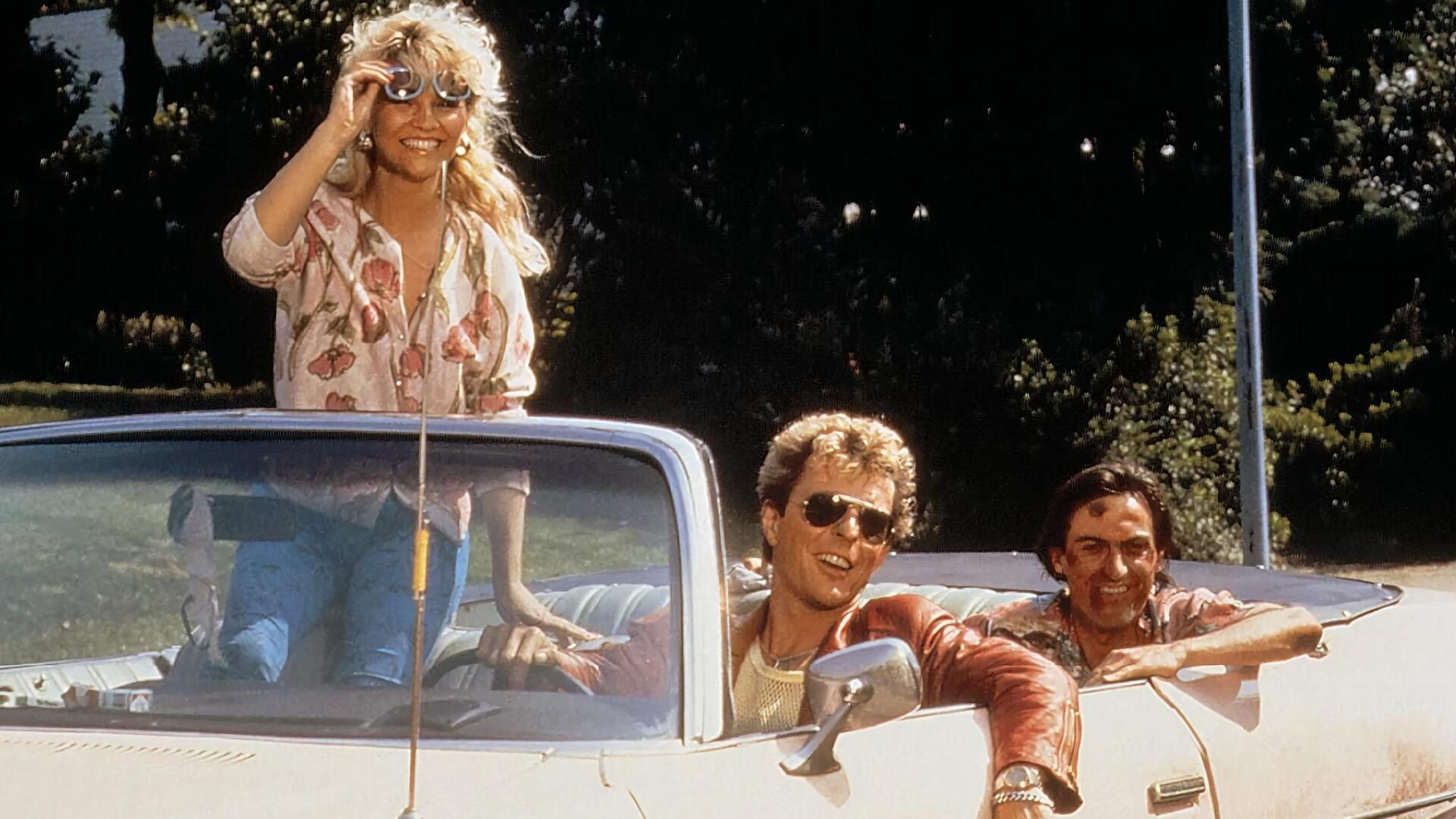 Tatjana Simic maakt villawijk onveilig in eerste Flodder-film - TVgids.nl