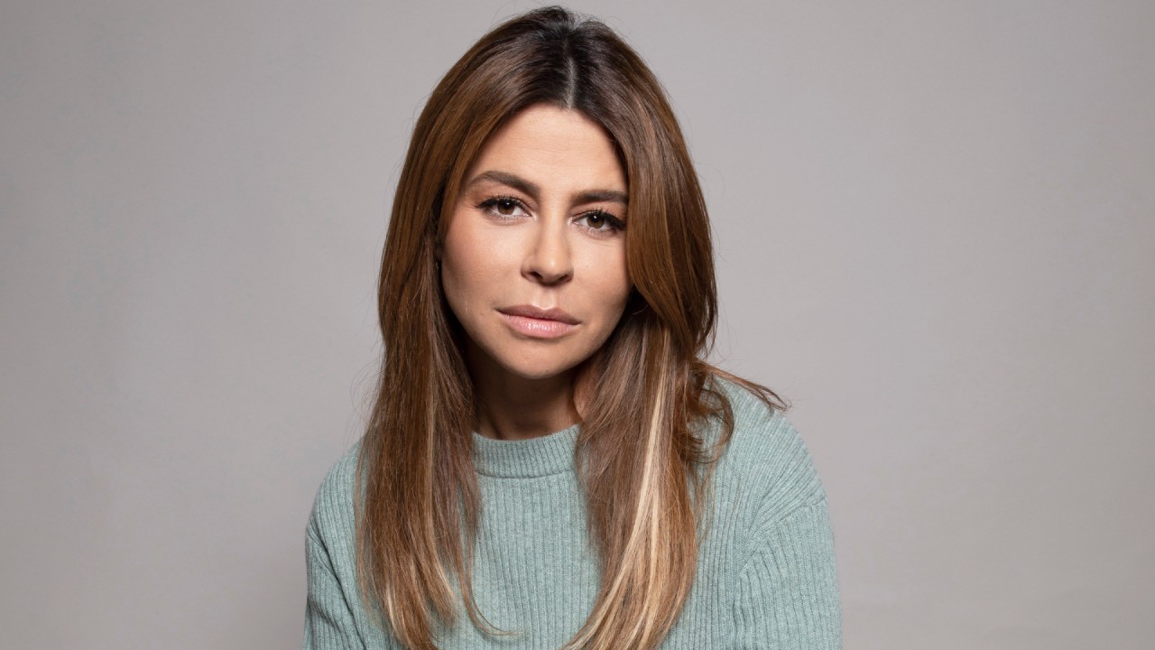 Olcay Gulsen bezig met maken van nieuw entertainmentprogramma - TVgids.nl