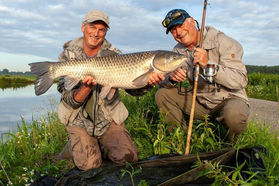 RTL7 zendt het speciale jubileumseizoen van Vis TV uit - TVgids.nl