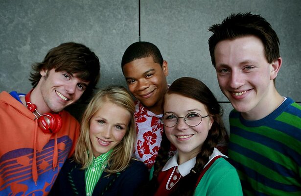 Hoe is het nu met de cast van Het Huis Anubis en de Vijf van het ...