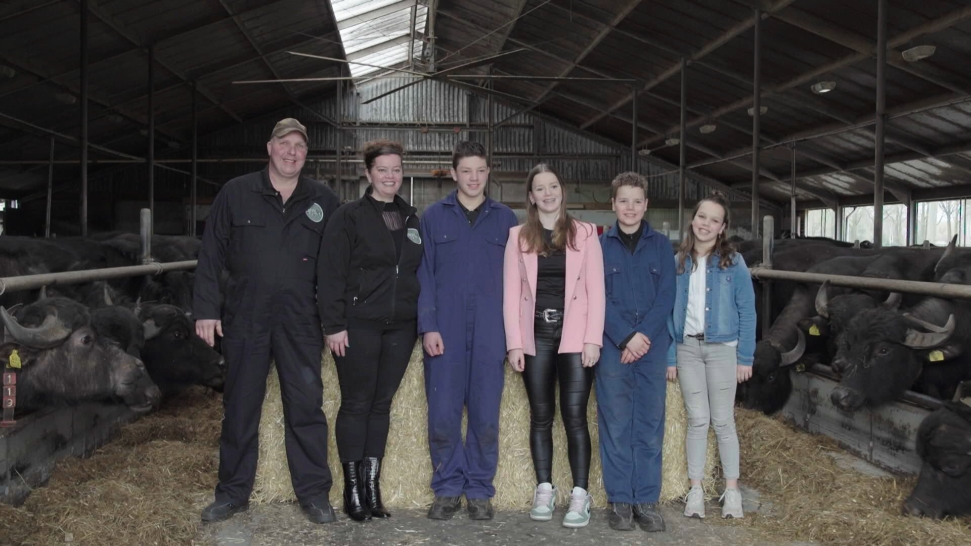 Nieuwe realityserie Bij Ons op de Boerderij van start op RTL5 - TVgids.nl