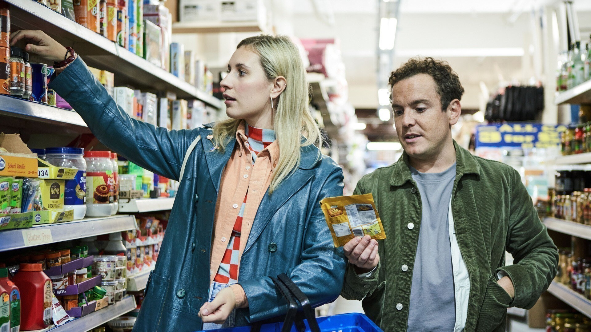 Callie Cooke organiseert een mislukte schoolreünie in nieuwe aflevering ...