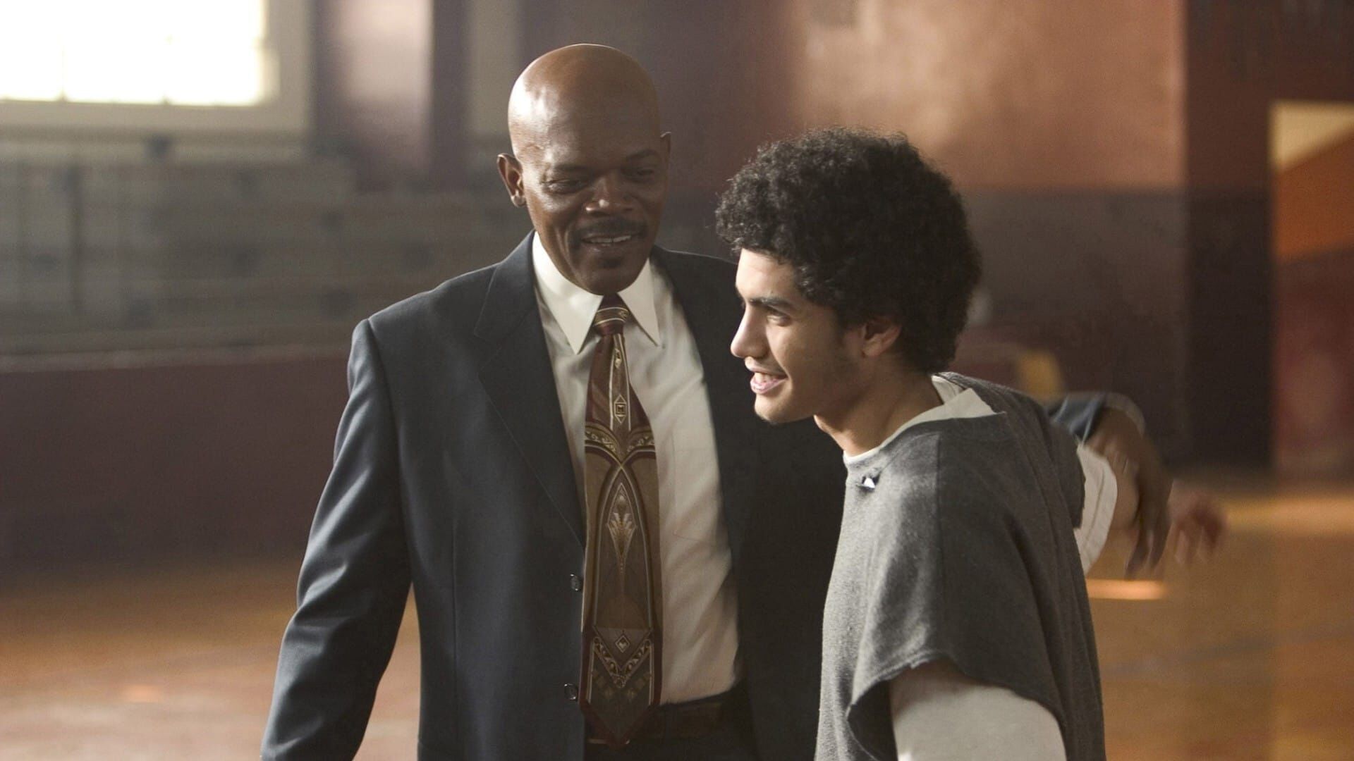Samuel L. Jackson maakt geen vrienden in de dramafilm Coach Carter ...