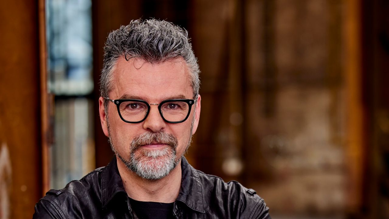 William Rutten stelt nieuw jurylid van Het Perfecte Plaatje op Reis ...