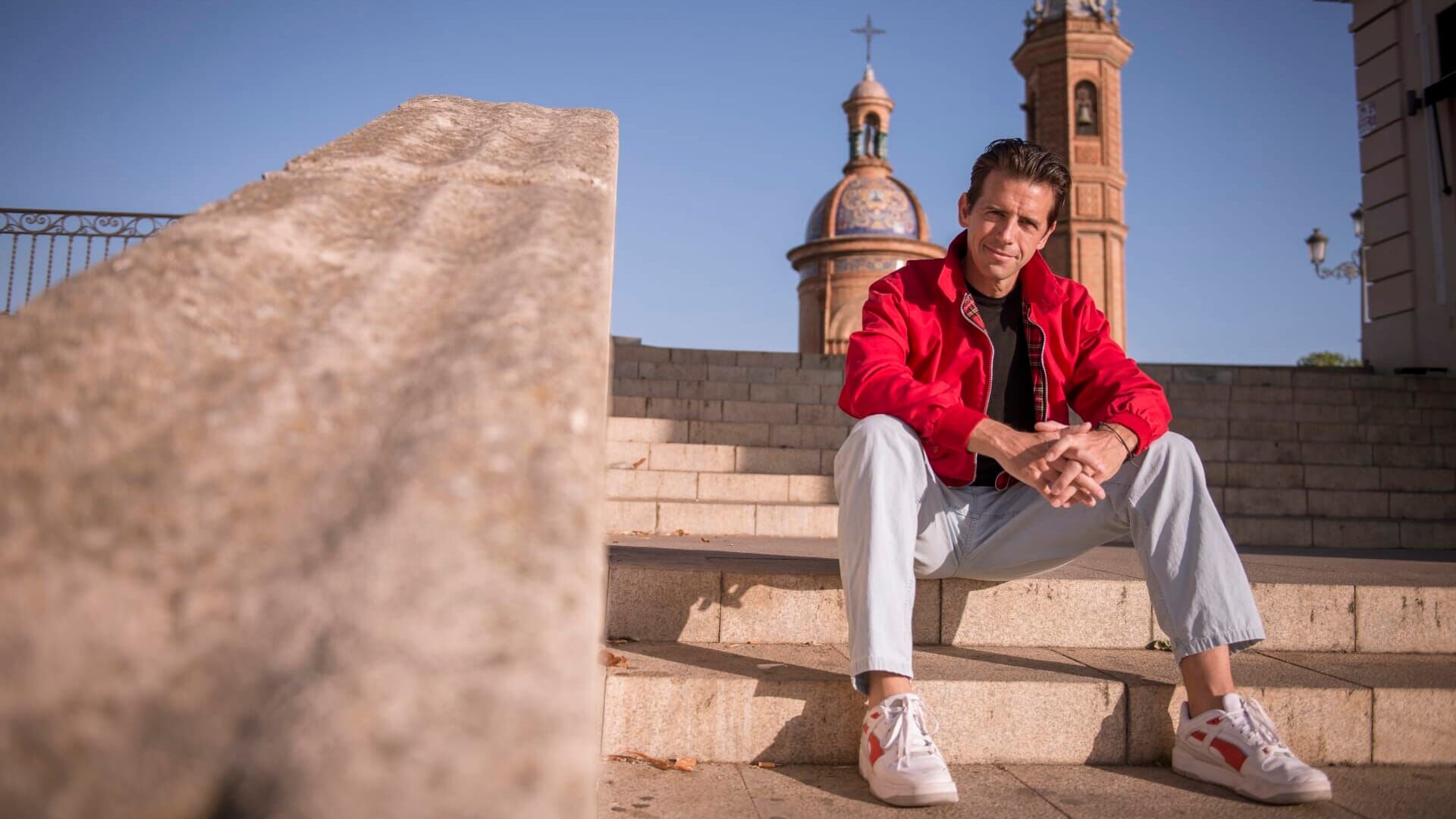 Stef Biemans duikt voor Metropolis in niet-traditionele ...