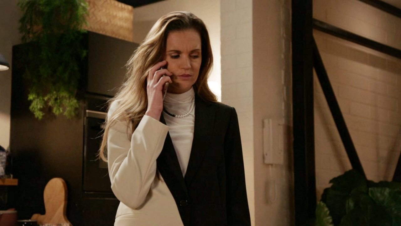 Nina Sanders heeft het behoorlijk zwaar in GTST - TVgids.nl