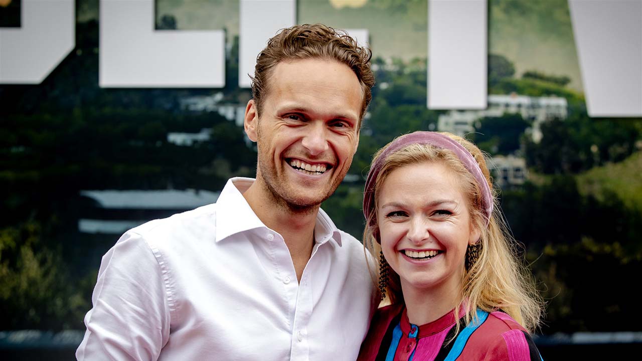 Voormalig GTST-actrice Pip Pellens in verwachting - TVgids.nl