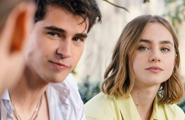 Spaanse romantische film Through My Window naar Netflix - TVgids.nl