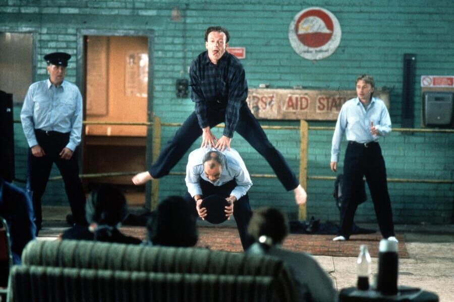 Geniet van de Chippendales uit Sheffield in komedie The Full Monty op ...