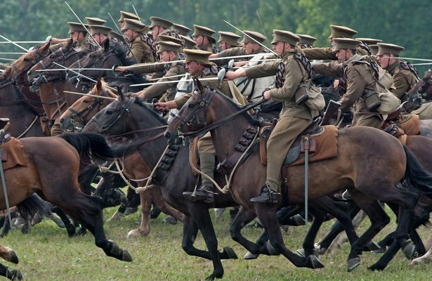 Een bijzonder paard vecht mee tijdens de oorlog in War Horse - TVgids.nl