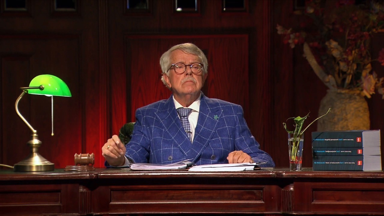 De TV van gisteren: Uitstekende start voor nieuw seizoen Mr. Frank Visser Doet Uitspraak - TVgids.nl