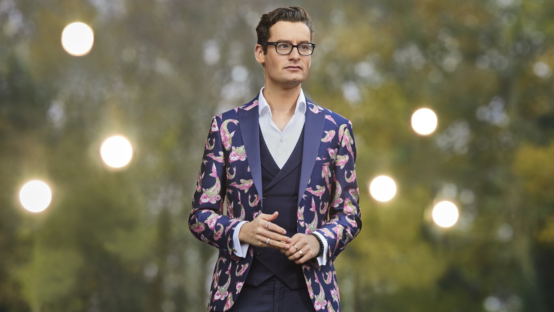 Splinter Chabot gaat langs bij feestende BN'ers in nieuw programma ...