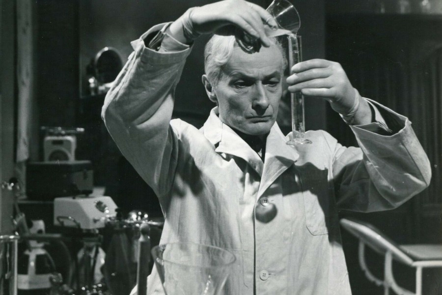 Experiment in Evil (Film, Horror, 1959) kijken - TVgids.nl