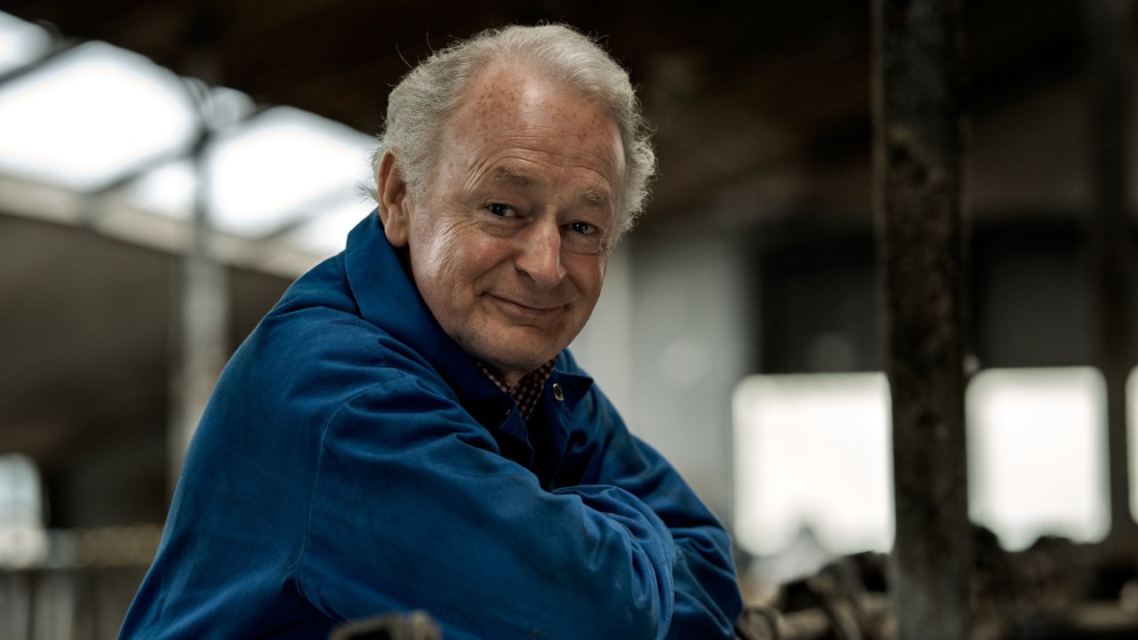 Laus Steenbeeke brengt zichzelf in levensgevaar in Woeste Grond - TVgids.nl