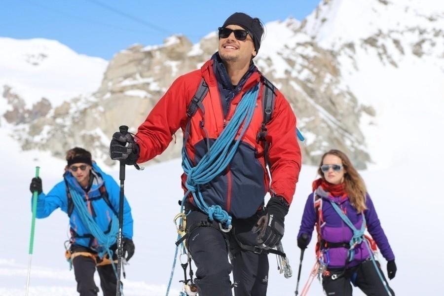 Summit Fever (Film, Drama, 2022) kijken - TVgids.nl