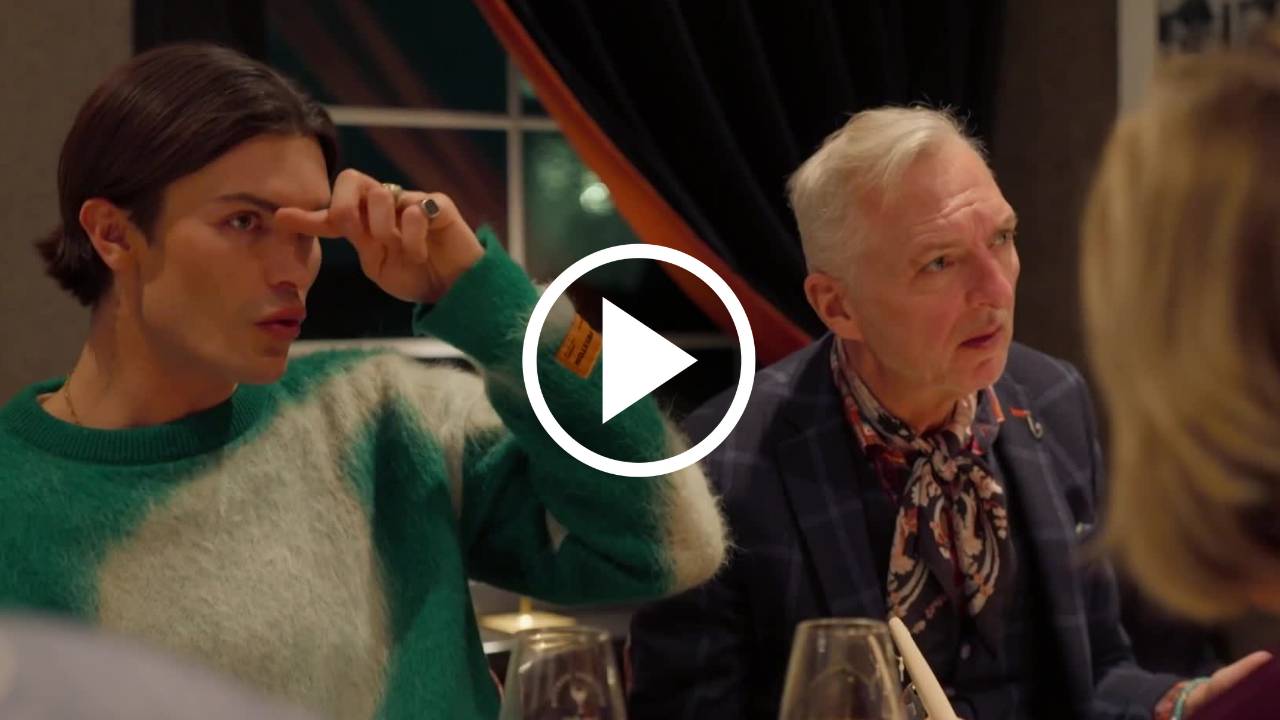 Video: Koen Kardashian vertelt over het wegzagen van zijn voorhoofd ... Video: Koen Kardashian vertelt over het wegzagen van zijn voorhoofd ...