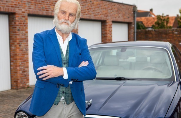 Alberto Stegeman gaat opnieuw undercover als Jacques ten Cate - TVgids.nl