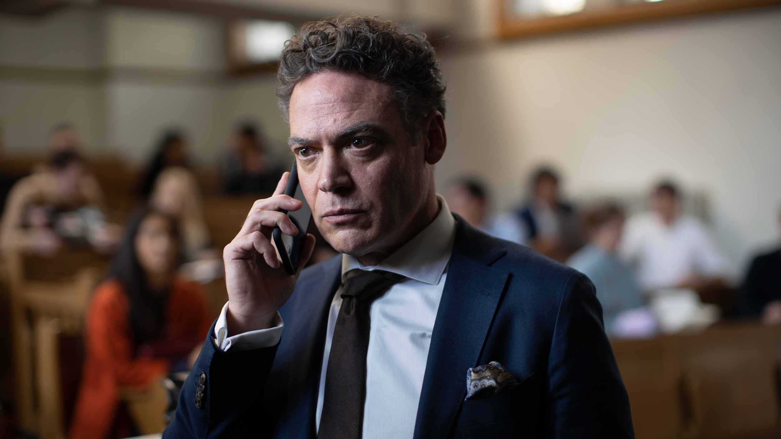 Fedja van Huêt speelt 'roofdier' in dramaserie De F*ckulteit: 'Een ...