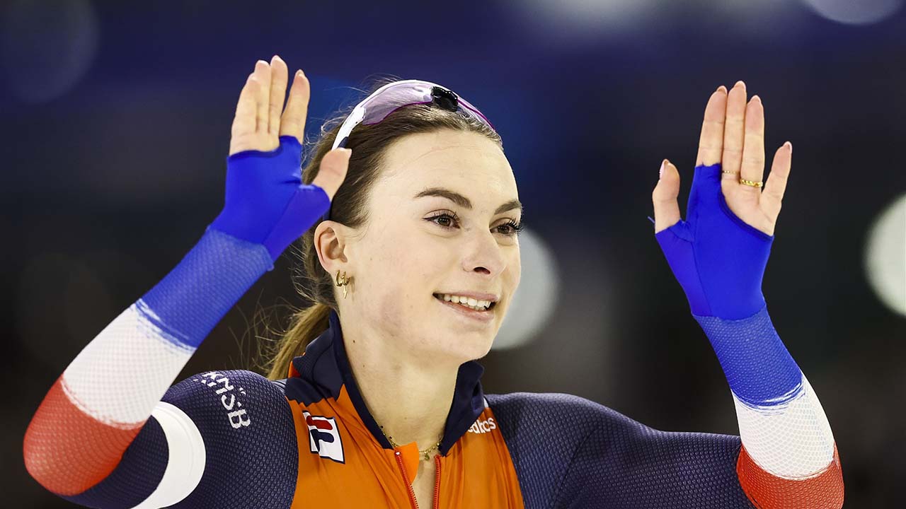 Femke Kok hoopt haar titel te prolongeren op het WK Afstanden in ...