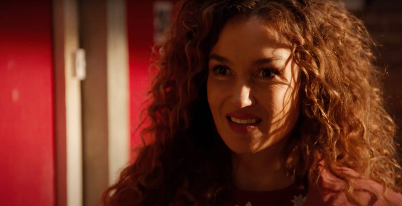 Jessica Harmsen komt eindelijk aan in Meerdijk in Goede Tijden, Slechte ...