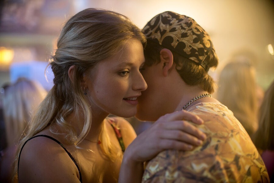 Renesse (Film, Komedie, 2016) kijken - TVgids.nl