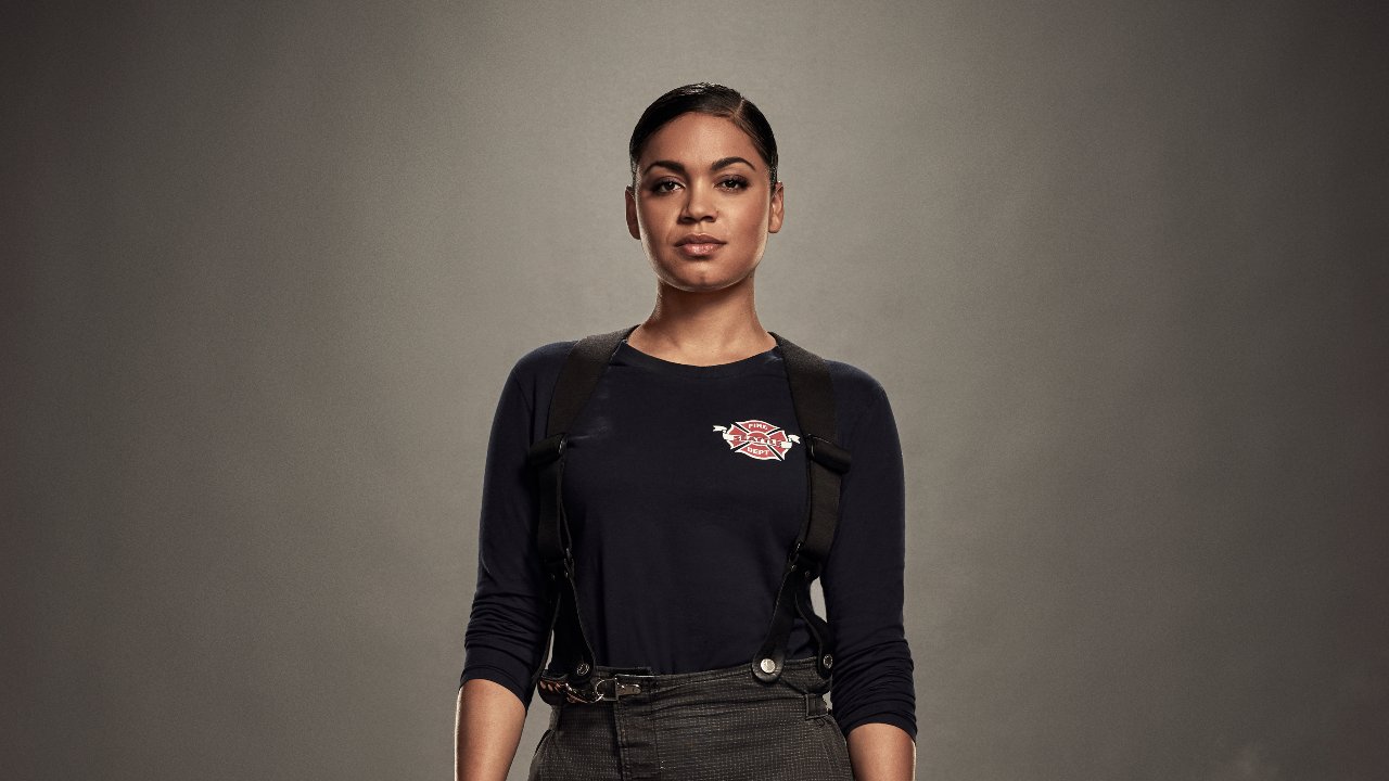 Victoria staat aan de zijlijn in Station 19 - TVgids.nl