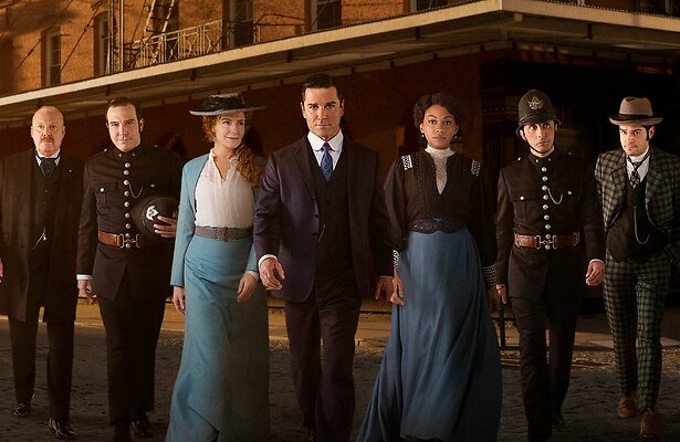 Je ziet het veertiende en vijftiende seizoen van Murdoch Mysteries bij ...