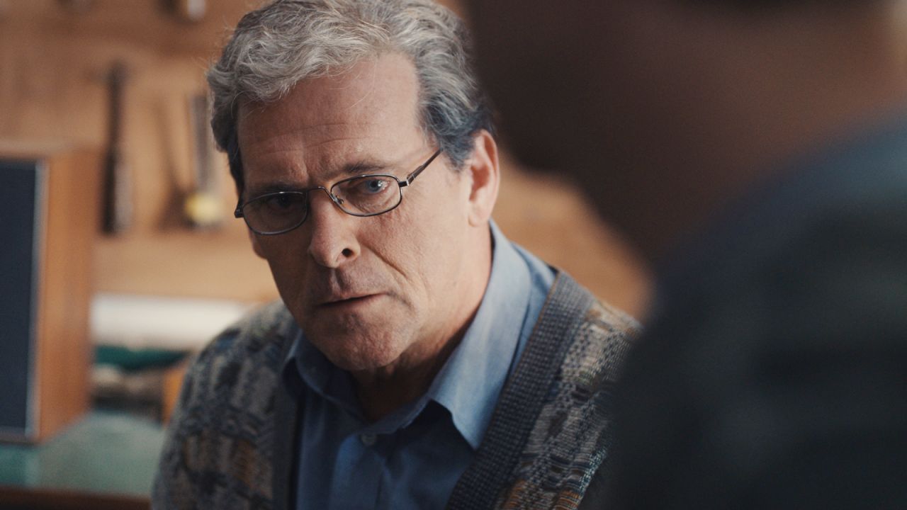 Mark Rietman voert een belangrijk gesprek met zijn kleindochter in De ...