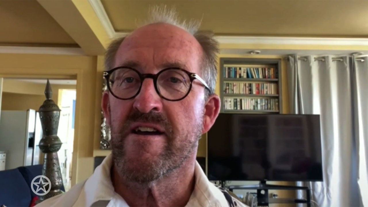 Video: Oud-deelnemer Jacob geeft ongezouten mening over reünie B&B Vol Liefde 2023 - TVgids.nl