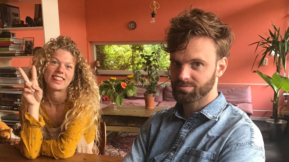 Tim Hofman presenteert nog een seizoen van Over Mijn Lijk - TVgids.nl