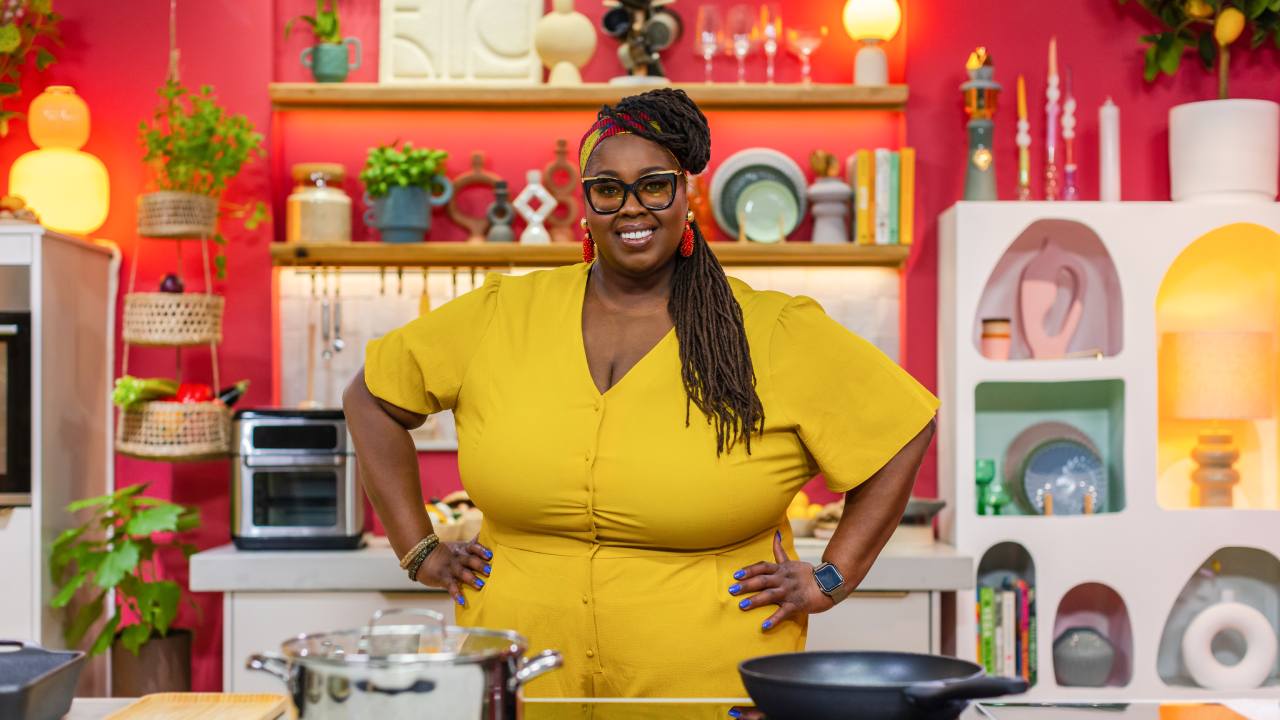 Shirma Rouse kookt erop los in haar 24Kitchen-reeks Shirma's Soul Food ...