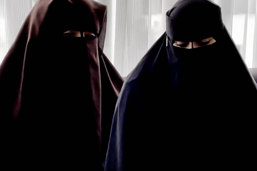 Moslims (Informatief, Religieus) kijken - TVgids.nl