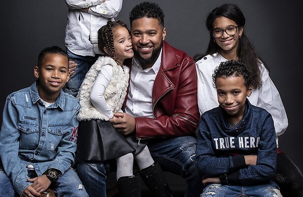 Papa Jay uit Een Huis Vol wordt opnieuw vader - TVgids.nl