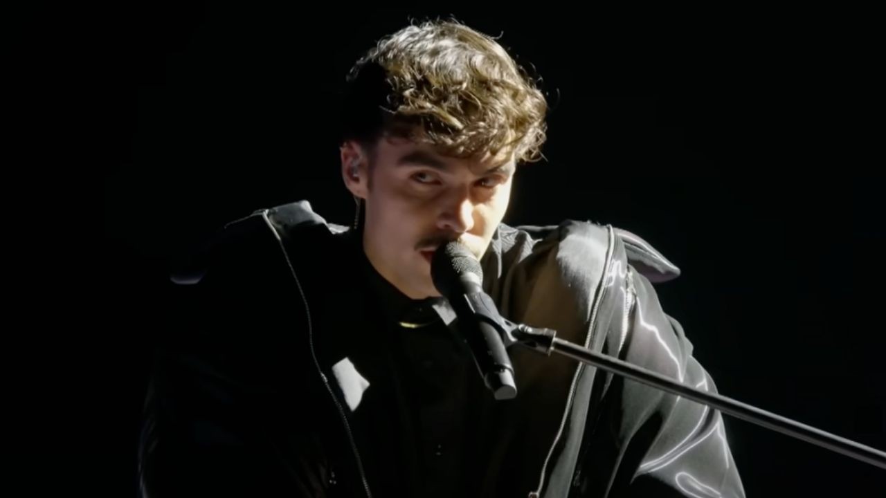 Tsjechië Songfestival 2025: Adonx - Kiss Kiss Goodbye - TVgids.nl