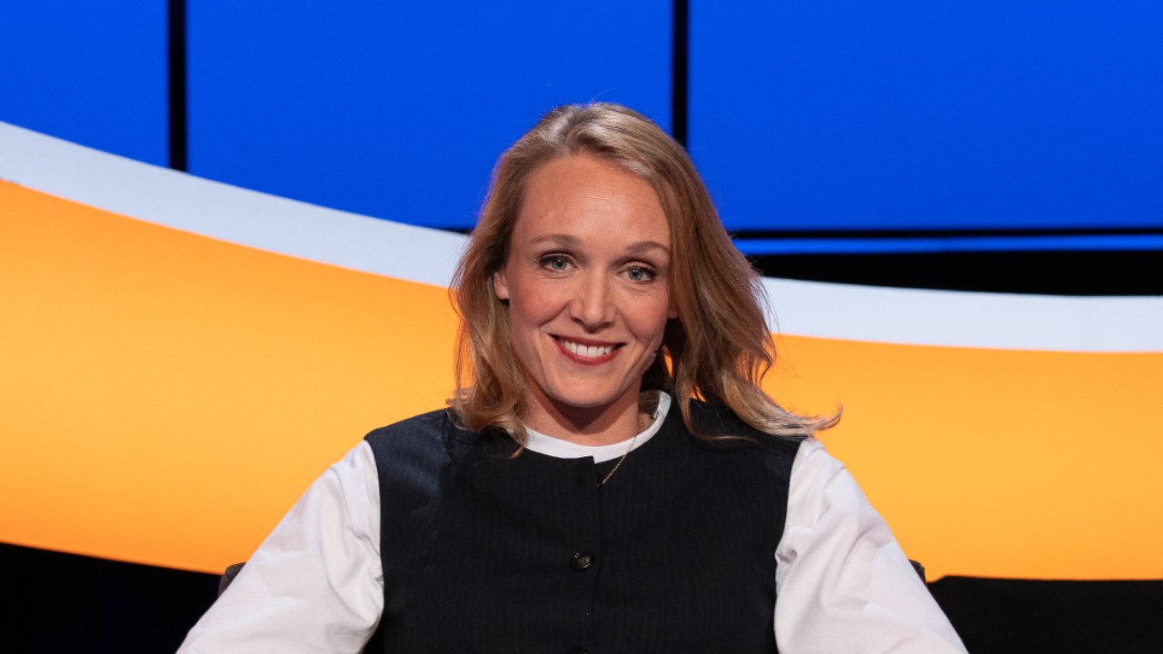 Actrice Sophie van Winden strijdt mee voor de eretitel in De Slimste Mens - TVgids.nl